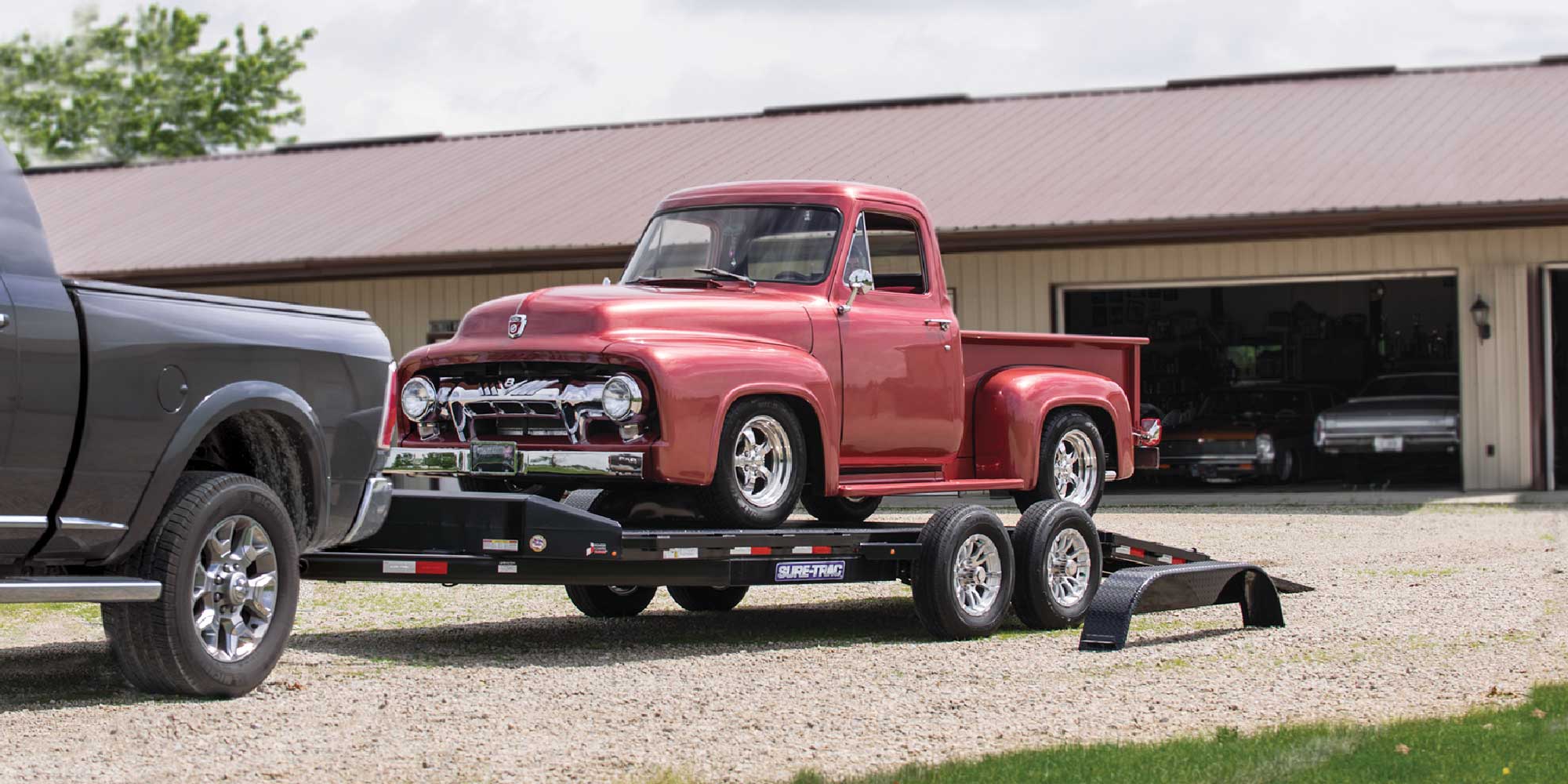 Fenton & Hartland, MI Trailer Dealer | Flatbed, dump, utility and ...